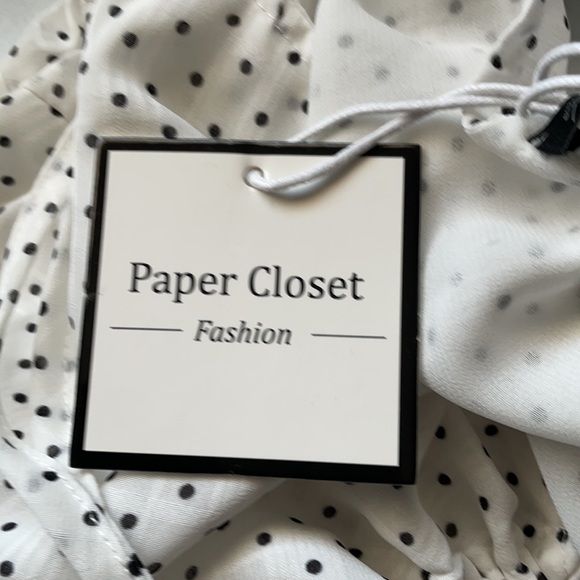paper closet | Tops | Paper Closet Fashion Size 6 Top | Poshmark